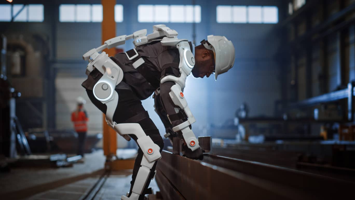 Hommes et machines : des ouvriers augmentés dans les usines ? - Polytechnique Insights