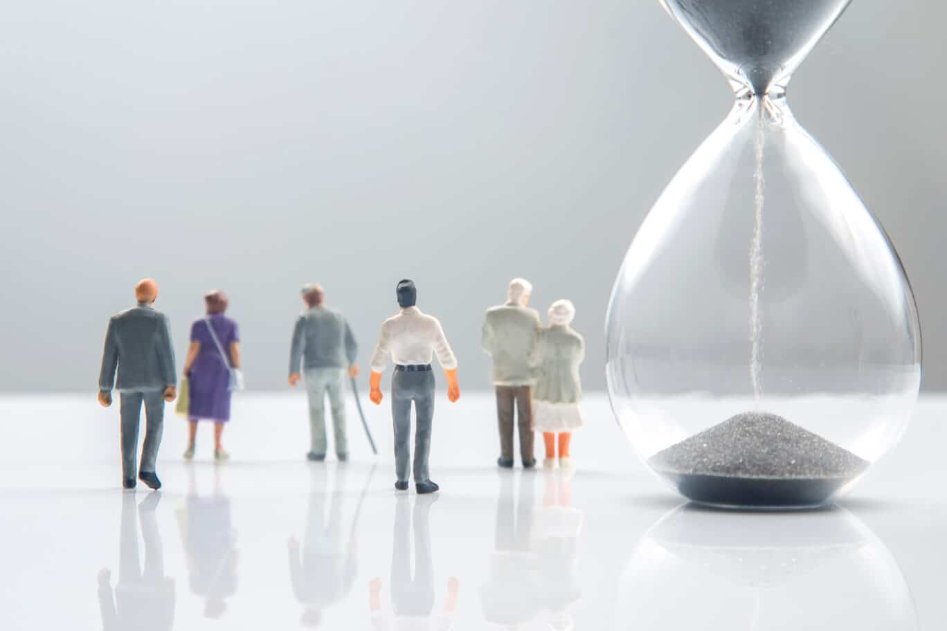 Ageing as a disease: a new paradigm in medicine? - Polytechnique Insights